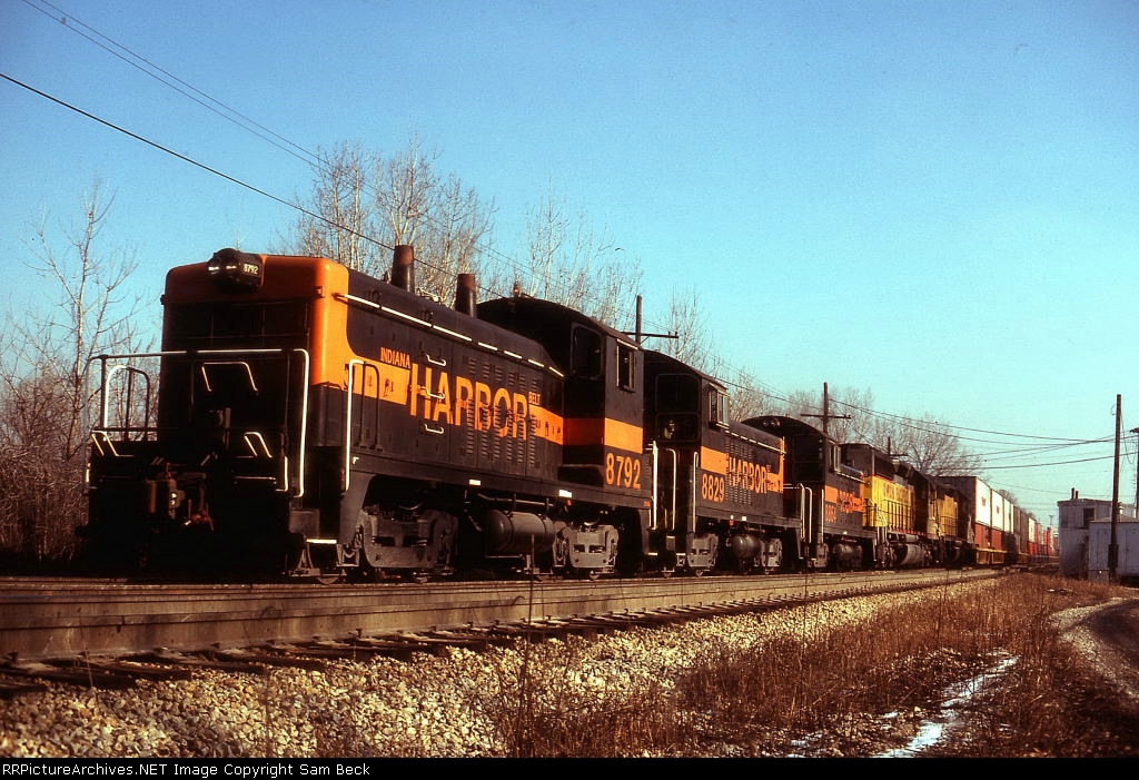 IHB 8792, 8829, and 8864 at North Harvey Tower